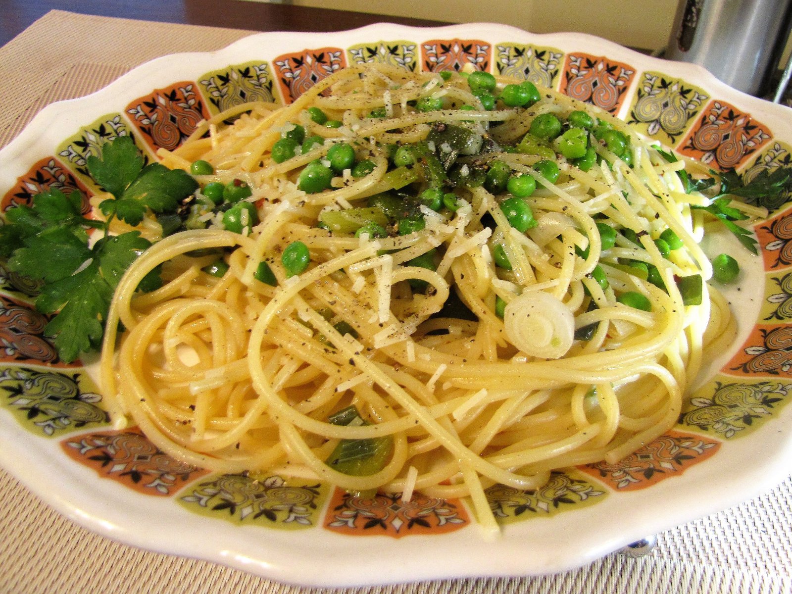 Fresh Springtime Peas & Pasta Recipe